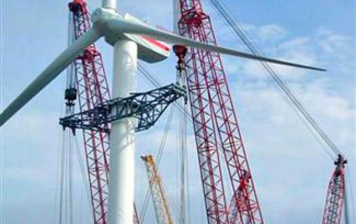 Offshore Wind Cranes - Huisman Equipment