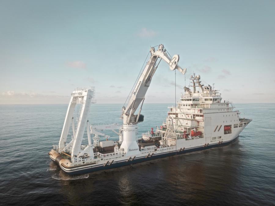 Knuckle Boom Crane - Huisman